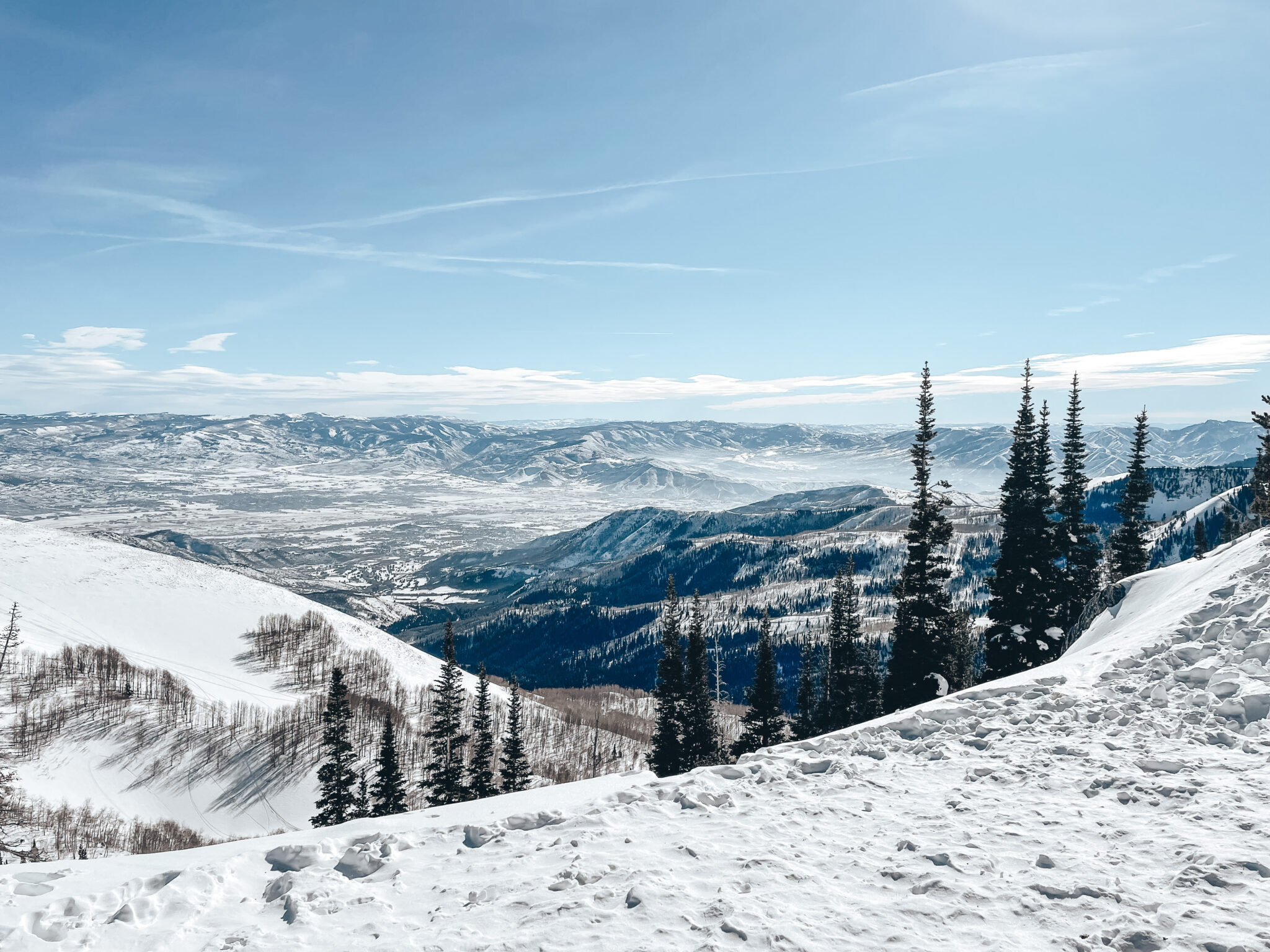 Snowy Escapes: 10+ fun things to do in Utah in winter - Travel Meets Style