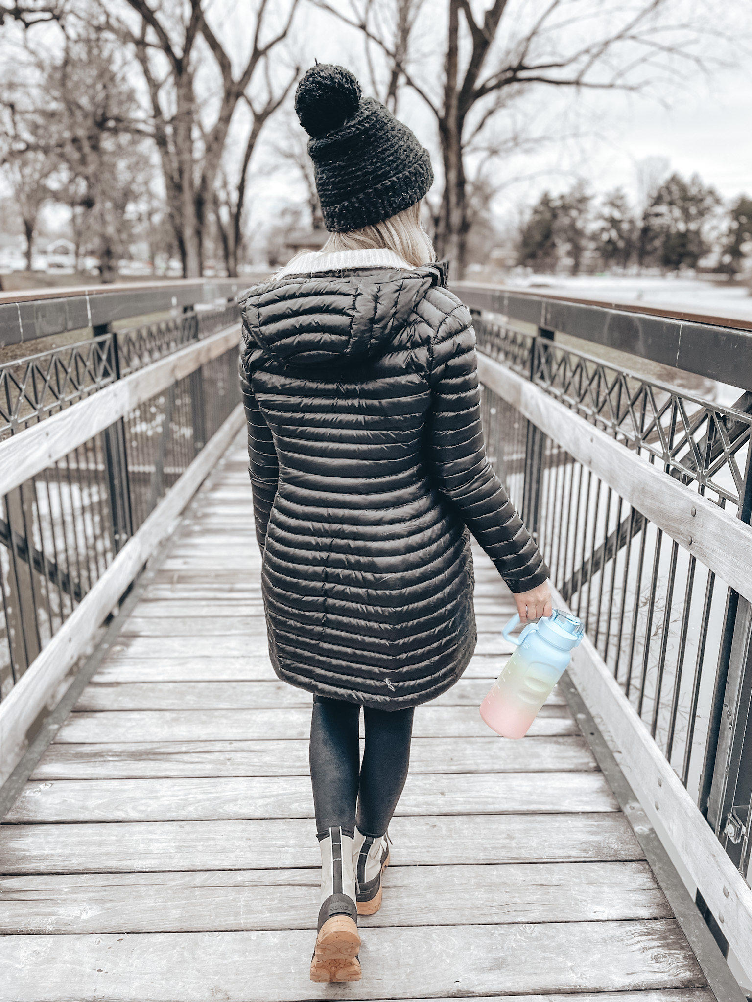 Sleigh the cold with this ultimate winter packing list for women 2025 ...